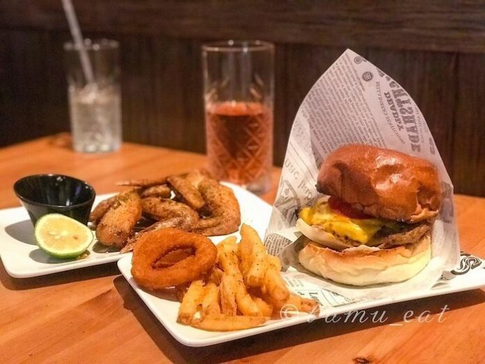 台南美式餐廳推薦｜爆漿手打漢堡排、Chill餐酒館9選 - GOMAJI夠麻吉