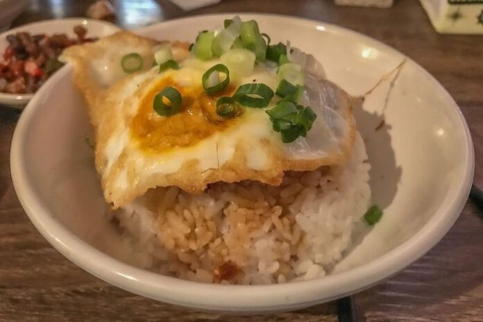 竹南火車站美食推薦｜在地必吃高CP值美食TOP8 - GOMAJI夠麻吉